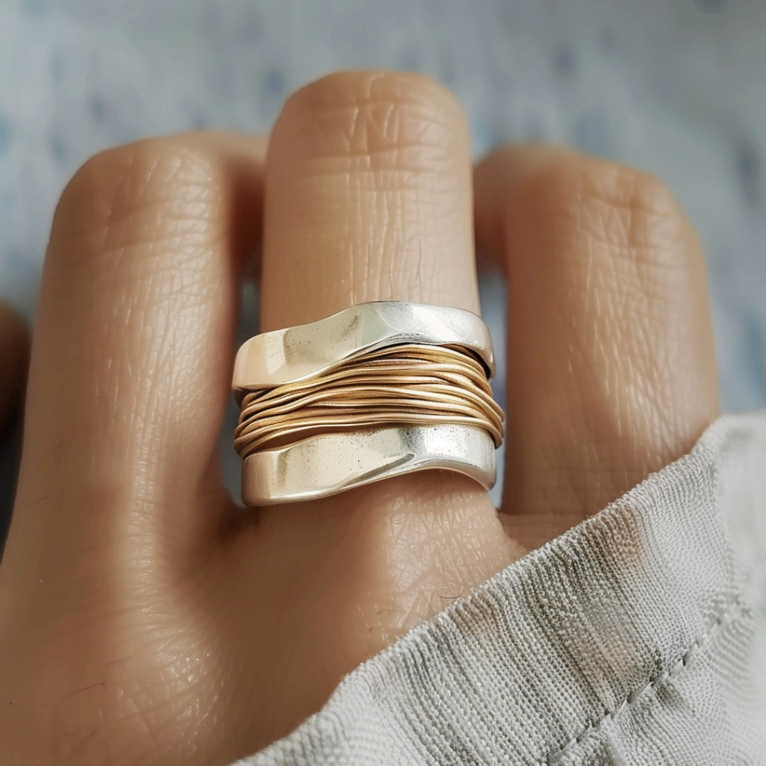 Silver Golden Threads Ring – Matilda&Milo Jewels