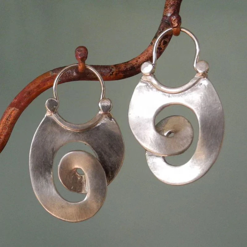 Vintage Irregular Silver Earrings – Matilda&Milo Jewels